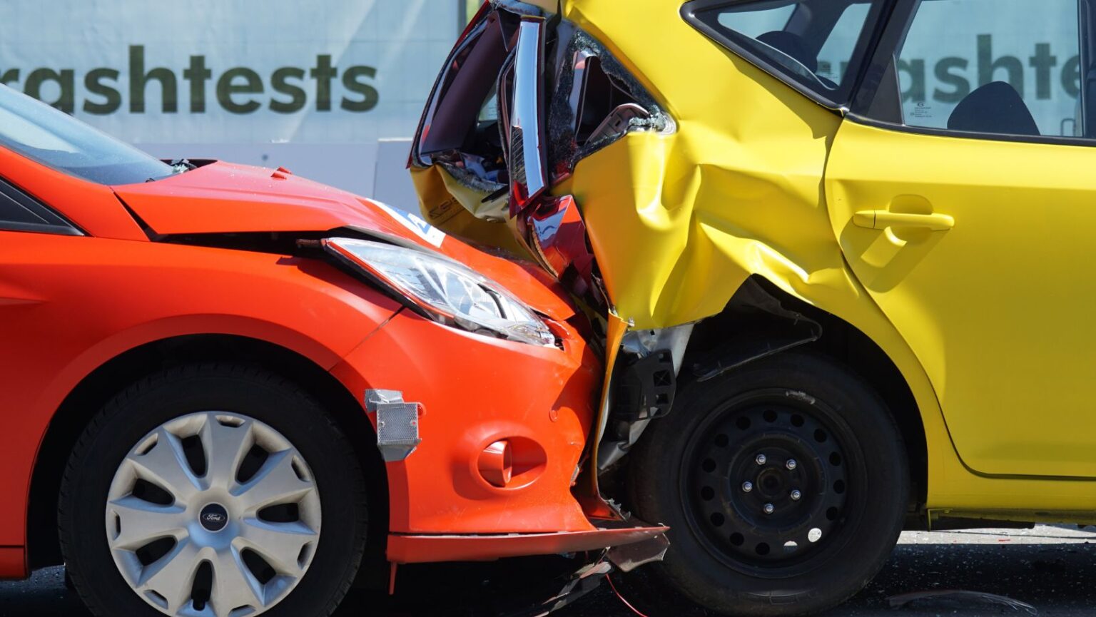 Crashed Cars for Sale: Turning Wrecks into Value - Simplyseven